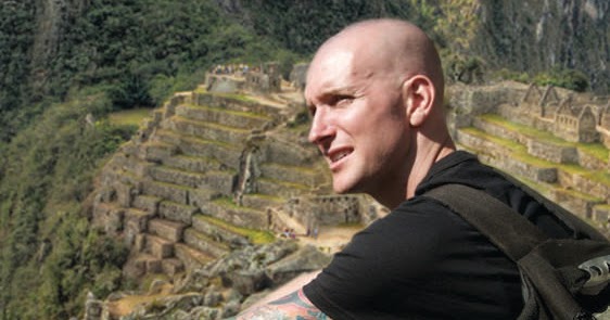 Book Finding: A Paralyzing Redemption