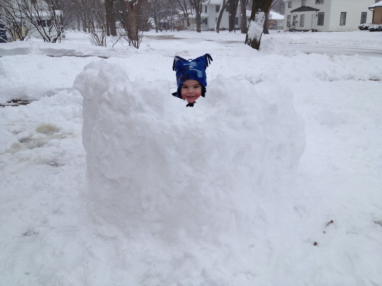 Kids Building A Snow Fort
