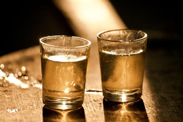5 HEALTH BENEFITS OF DRINKING RAKIJA ~ Macedonian Cuisine