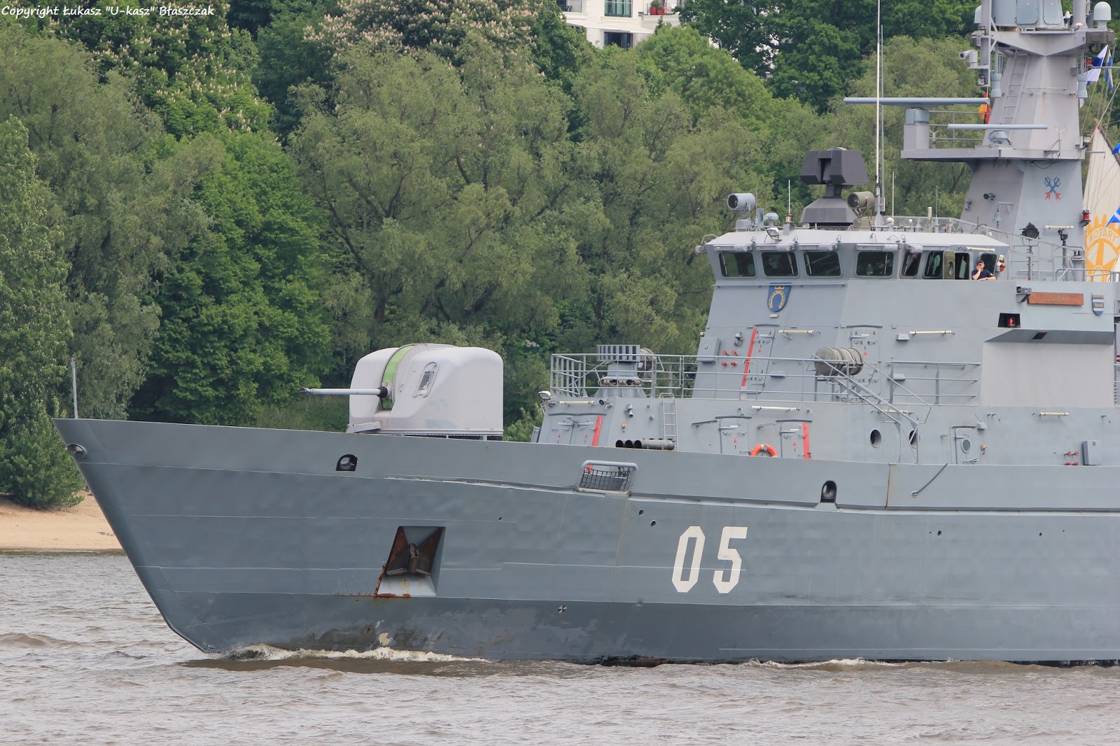 W obiektywie shipspottera czyli z migawką nad portową sadzawką: Z cyklu ...