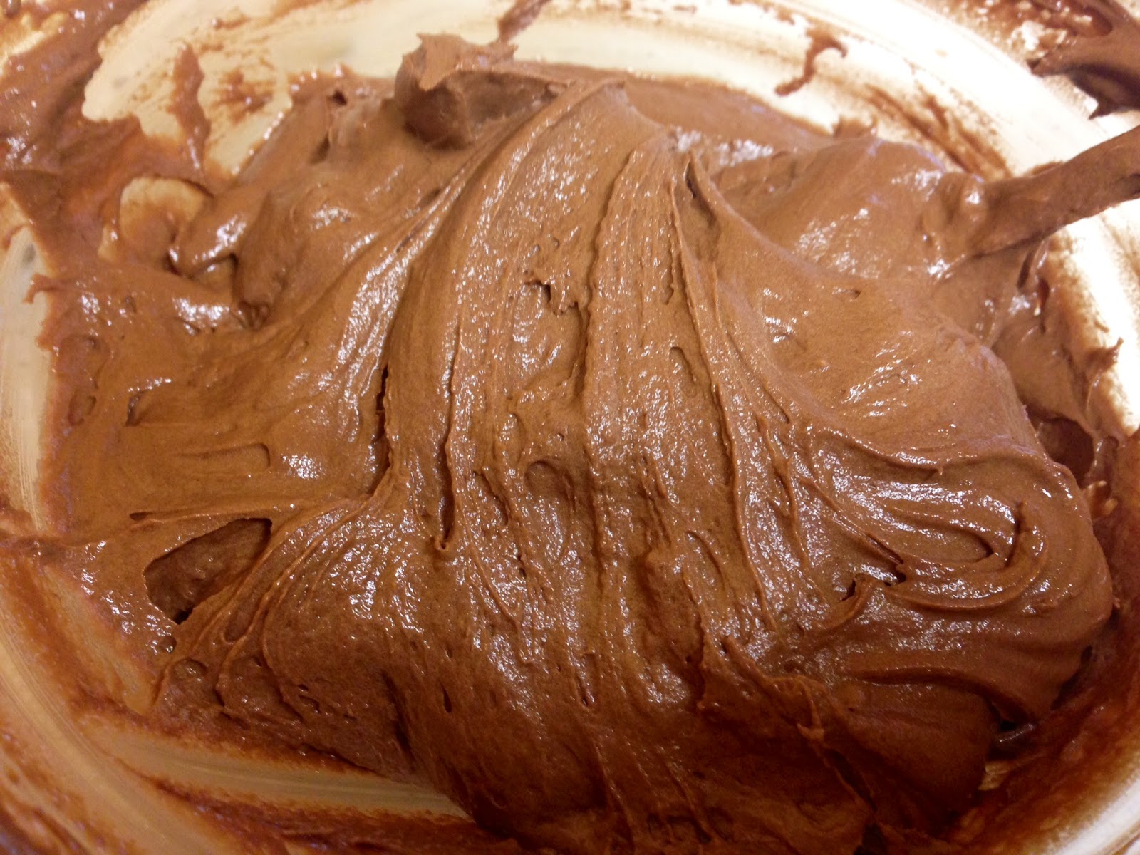 Con Sabores y Colores: "Pastel de Chocolate con nubes de Malvavisco"