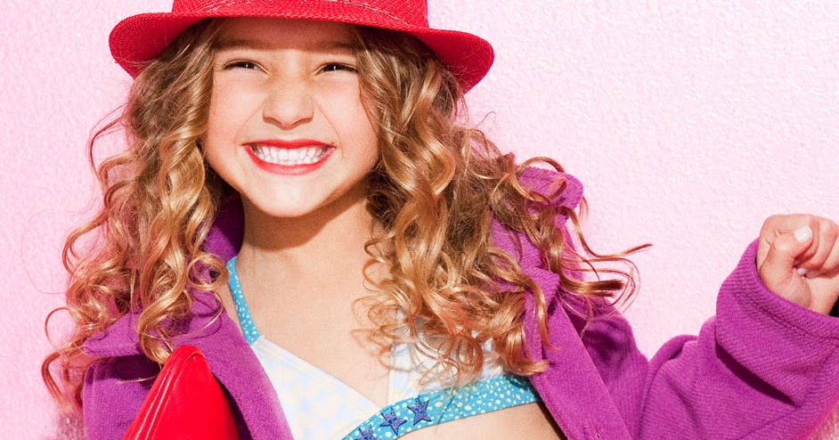 Love Lingerie, Love Fashion: Fun & Chic for Kids: Agatha Ruiz de la ...