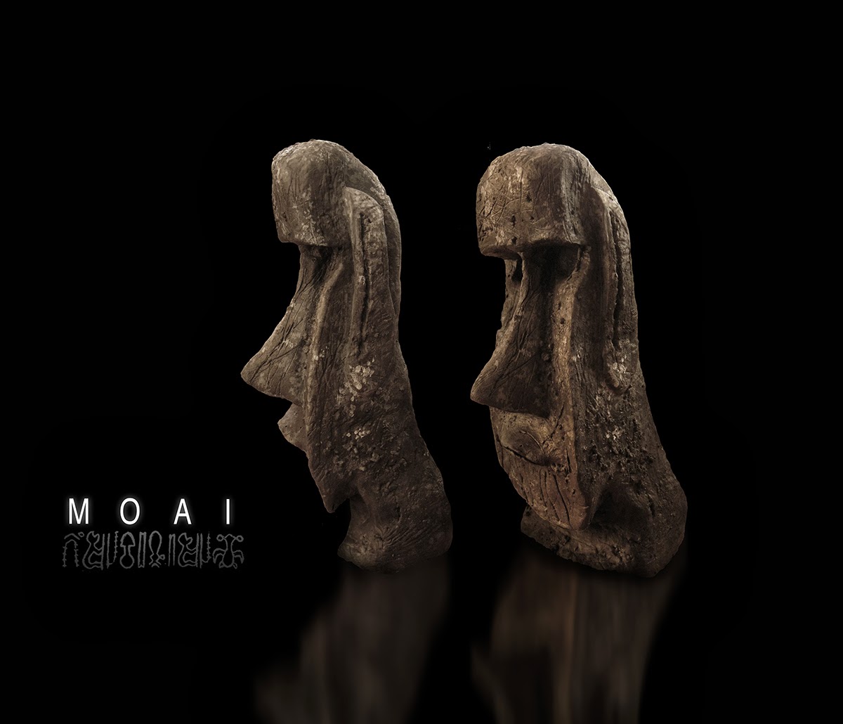 dooooodles: Moai replica
