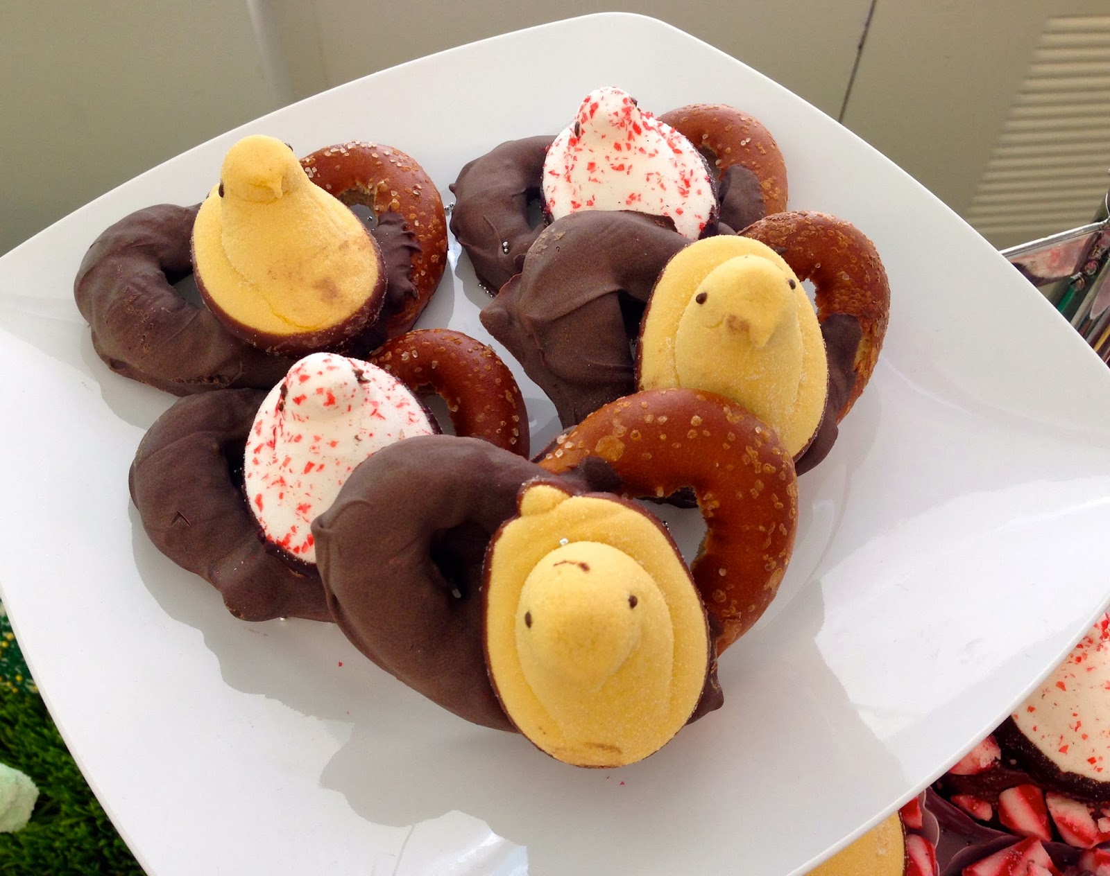 fashionably petite: PEEPS Holiday Treats and Recipes