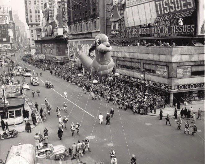 19 Amazing Vintage Photos of the Macy’s Thanksgiving Parade Balloons ... 19 Amazing Vintage Photos of the Macy’s Thanksgiving Parade Balloons ...