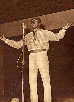 Block Cultural: 3"c"."Dean Saavedra": Peruanos Ejemplares