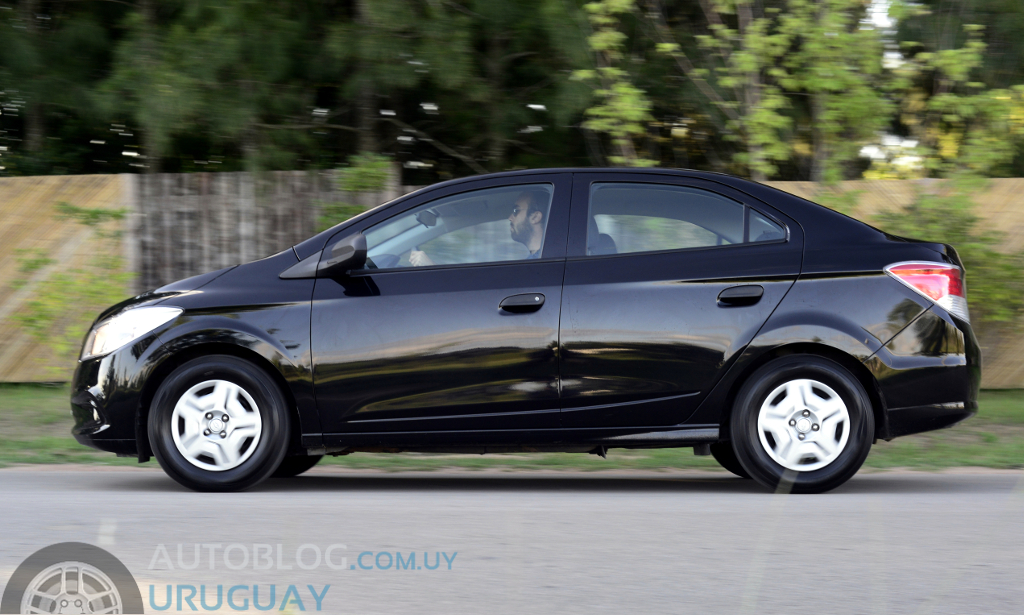 Prueba: Chevrolet Prisma Joy 1.0 : Autoblog Uruguay | Autoblog.com.uy