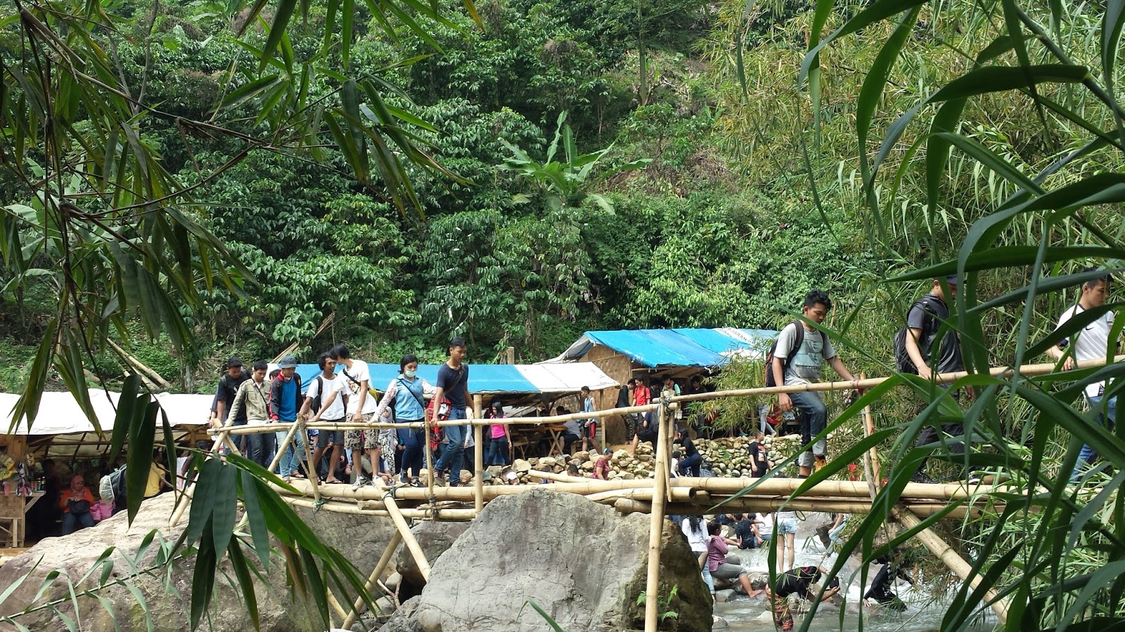 Wisata Indonesia Bagus: Curug Leuwi Lieut, Curug Leuwi Hejo, Curug ...