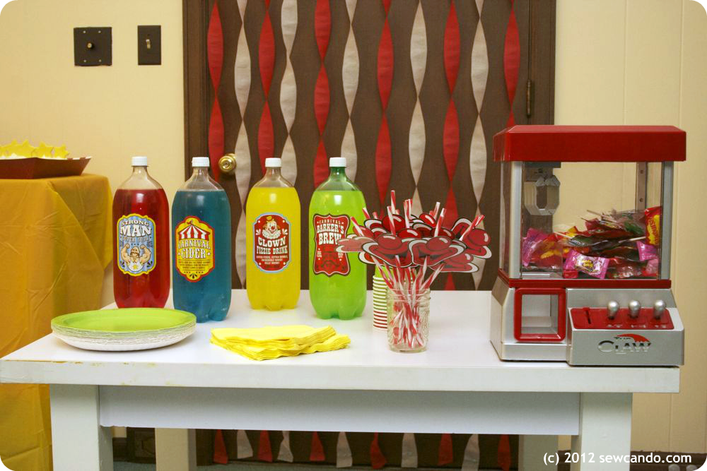 Sew Can Do: The "Easy on Mom" Carnival Party