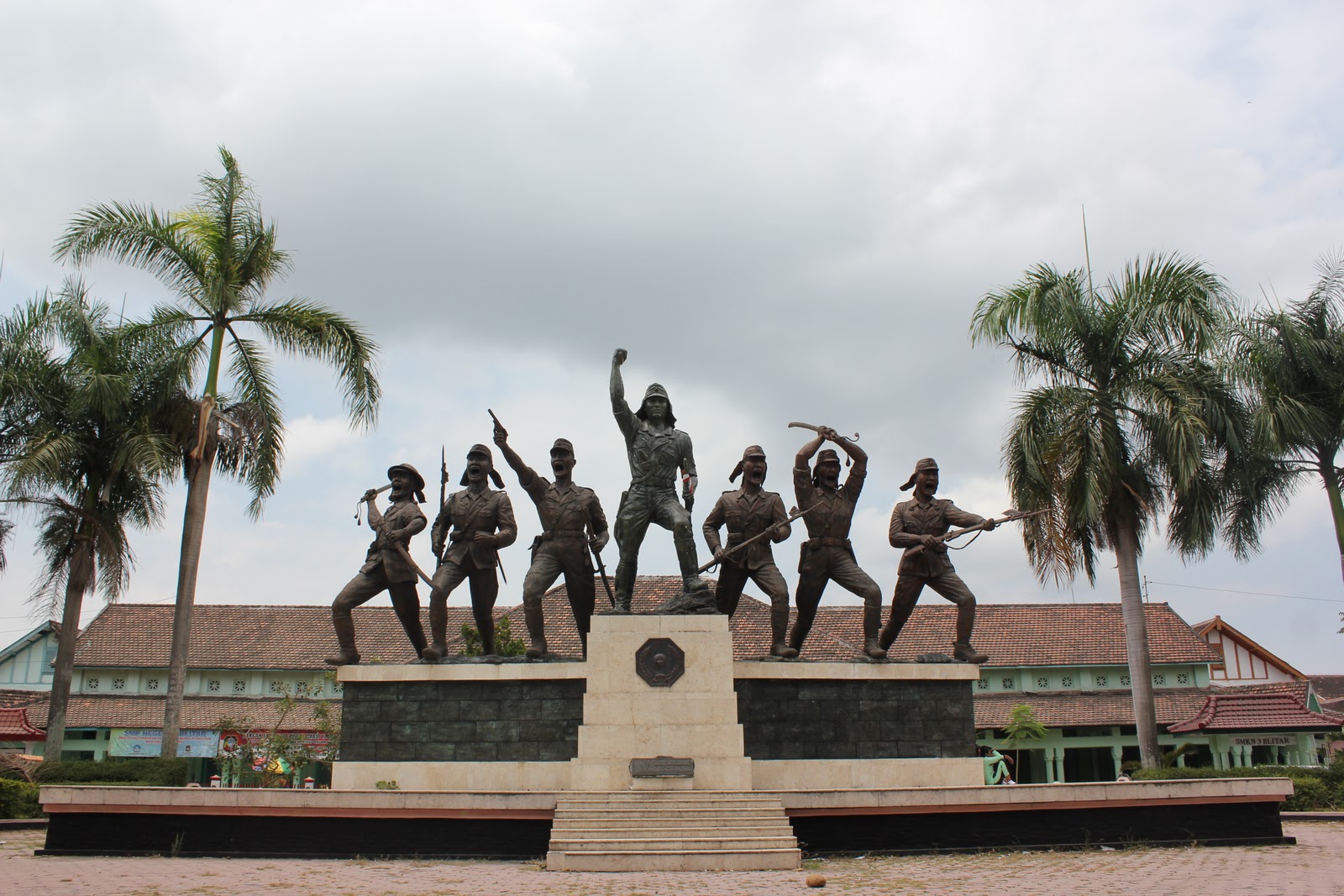 Inilah Blitar: Monumen PETA Blitar