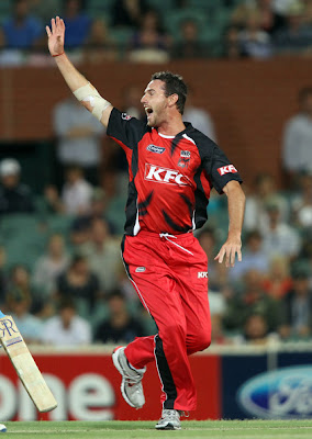 Shaun Tait Profile , Biography and Images - The Sport and Football Report