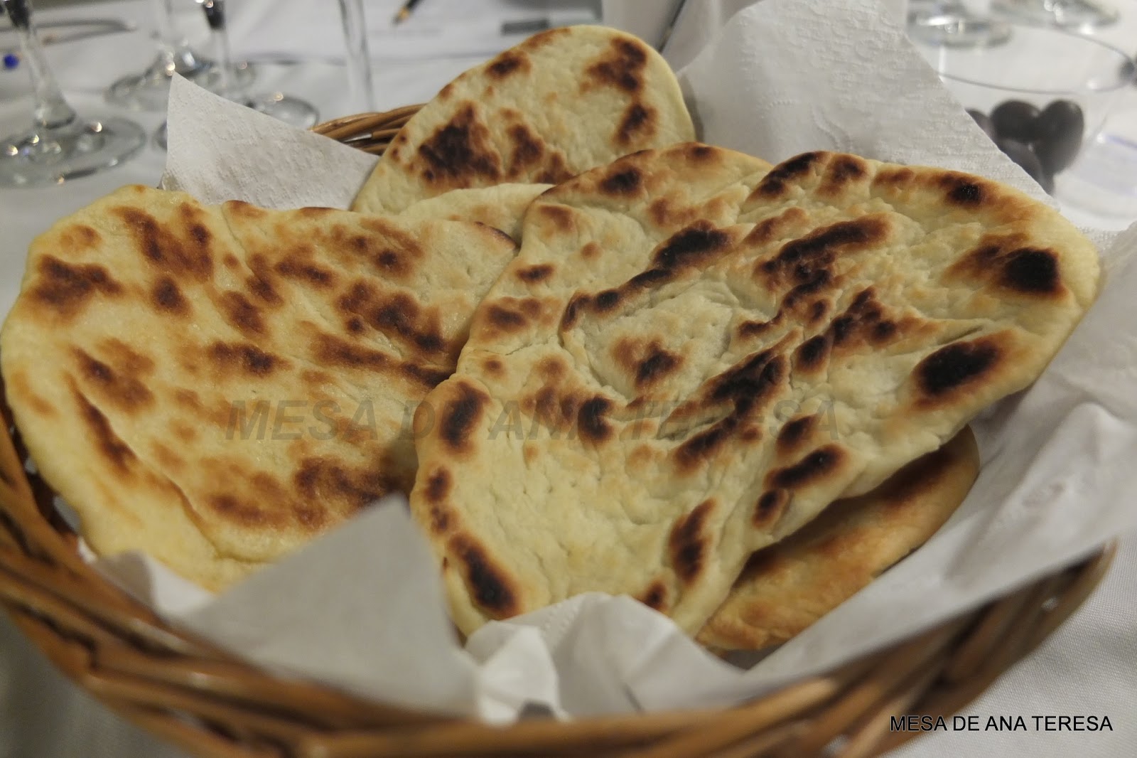 MESA DE ANA TERESA: PÃO PITA