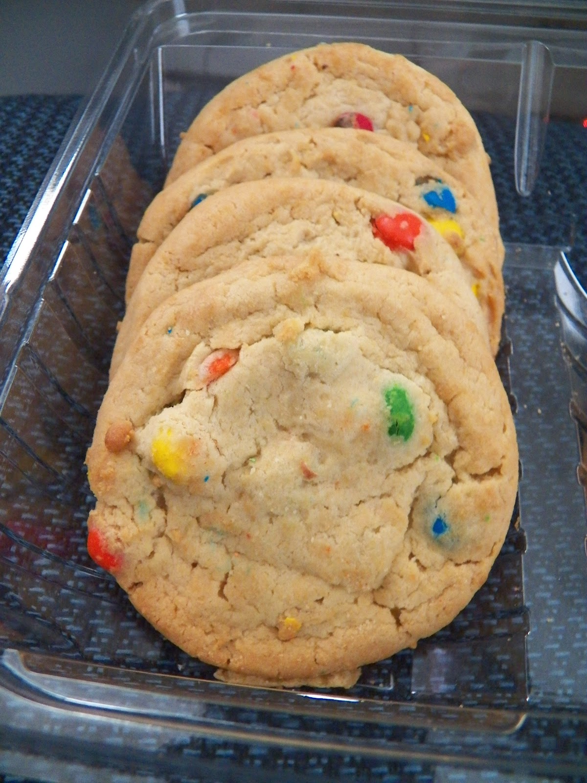 Valʼs Galorious Galaxy: Safeway Chocolate Candy Cookies Valʼs Galorious Galaxy: Safeway Chocolate Candy Cookies