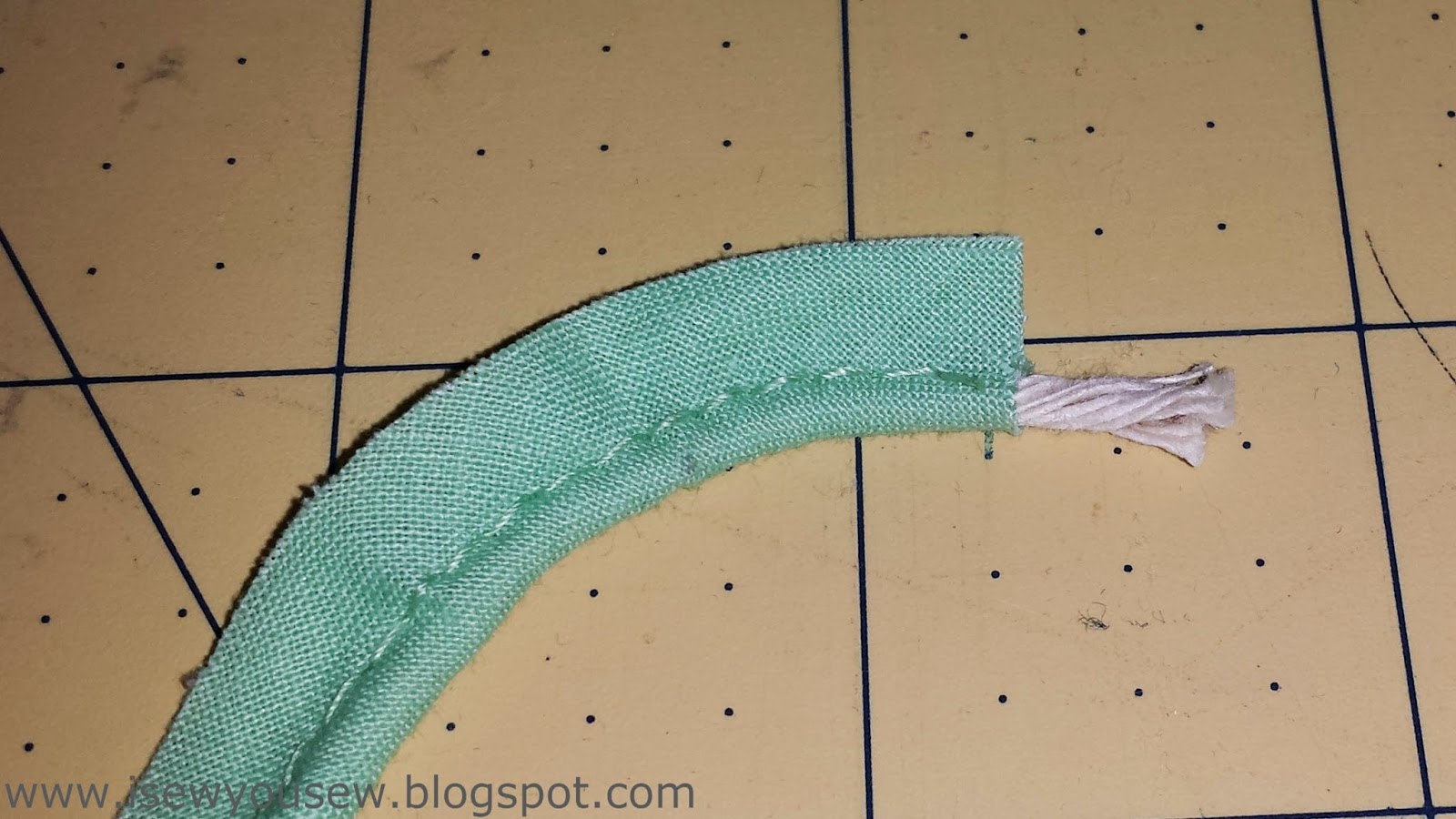 I Sew, You Sew: Bubble Pockets Pattern and Tutorial