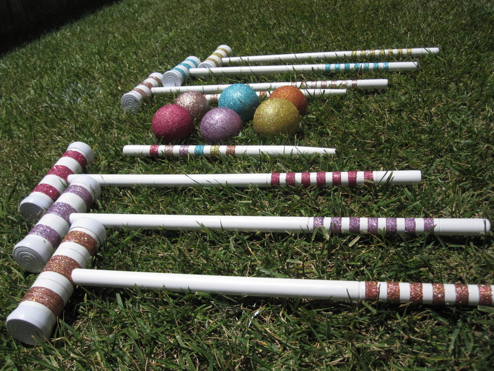 mintagehome: Craft 52 week 19: Glittered Croquet Set