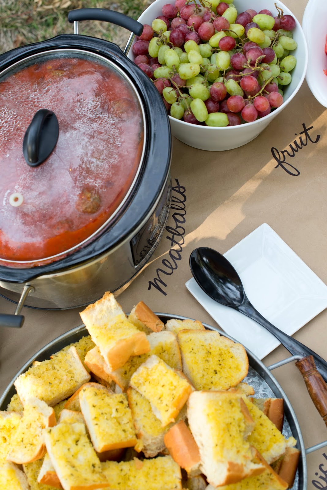 Domestic Fashionista: Fall Backyard Entertaining: Birthday Party