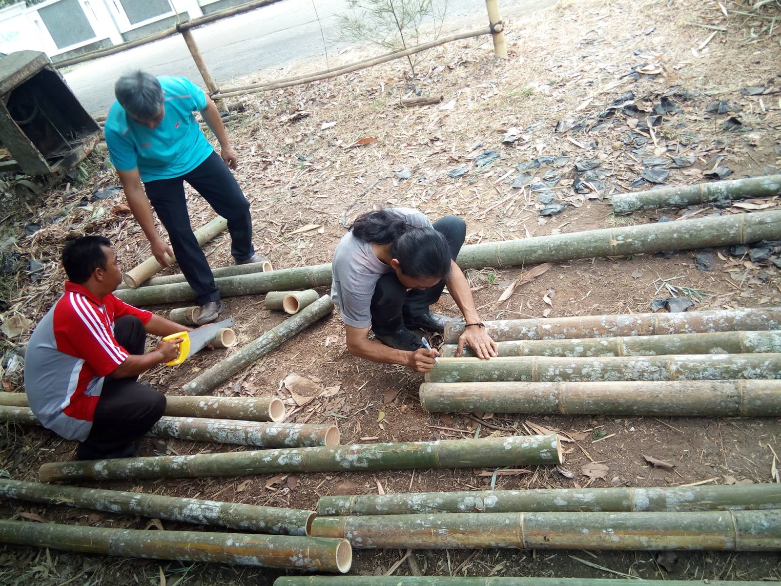 Hari Pertama : Workshop Bambu Rumah Knockdown Type 21