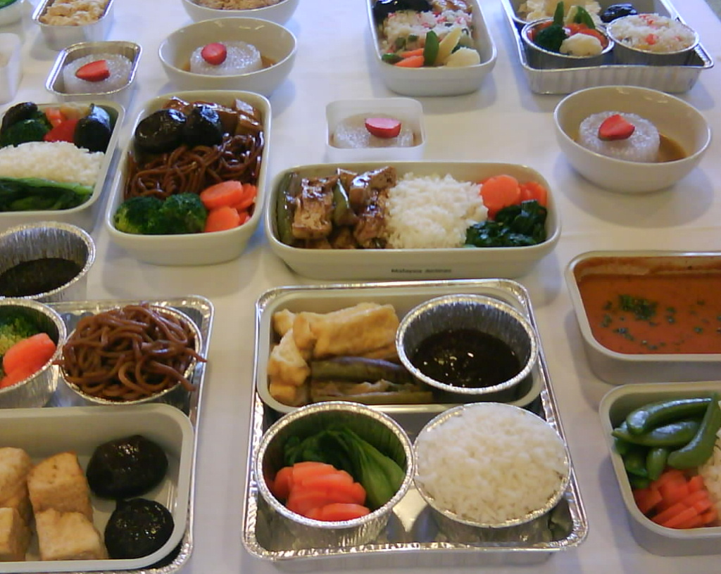 jom makan !: INFLIGHT CATERING FOOD PRESENTATION FOR NEW CUTOMER AIRLINE