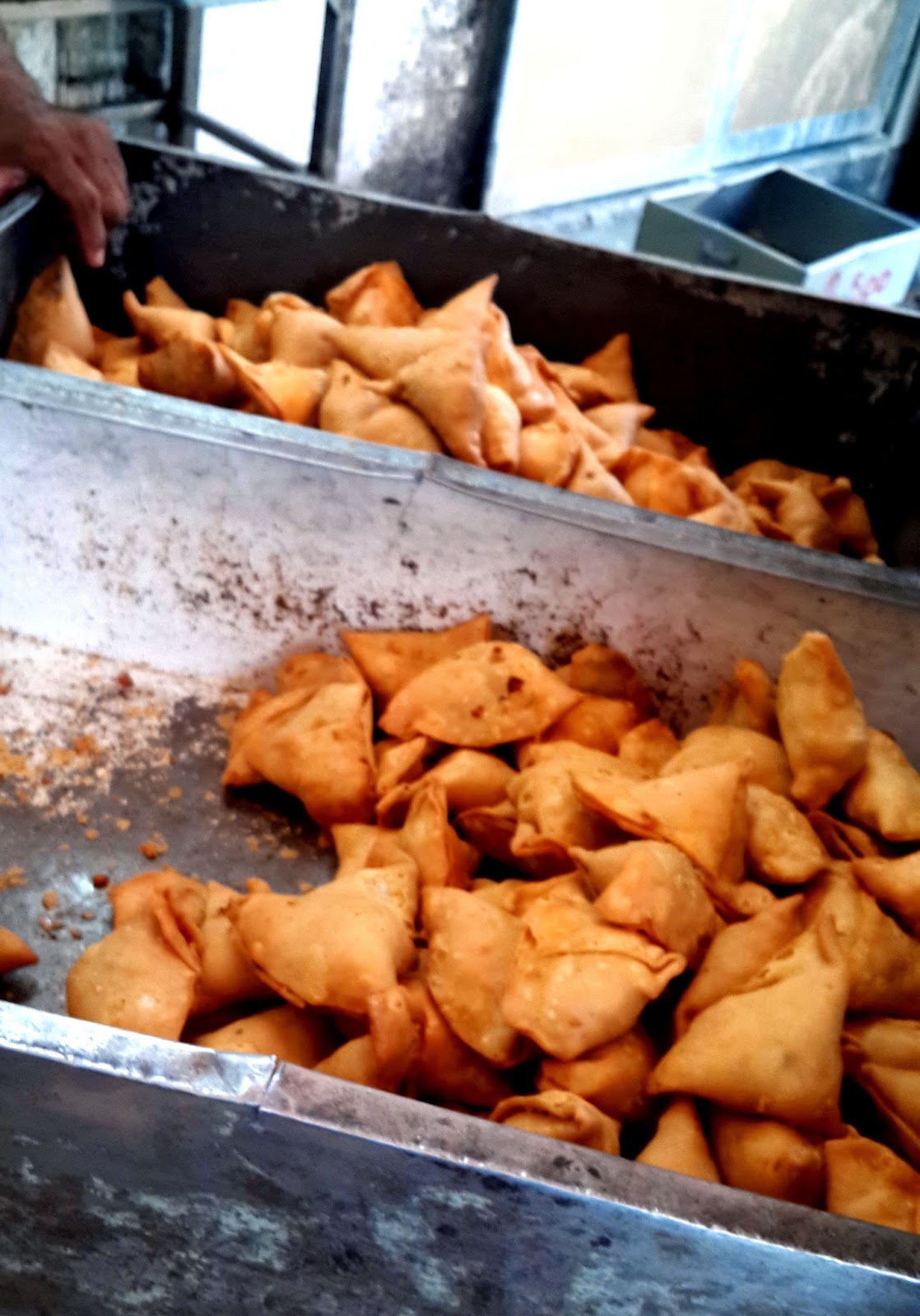 Mumbai Magic: Samosas to swear by
