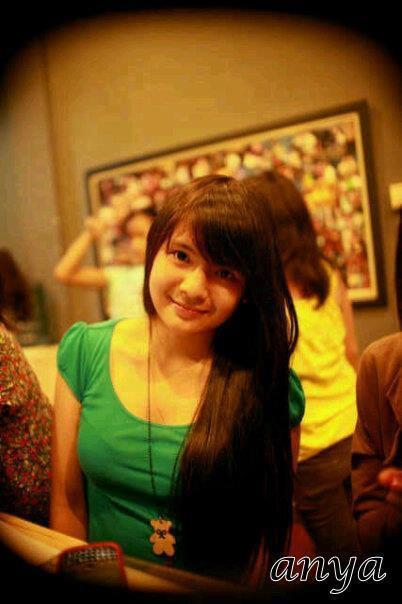 SOVERS: Foto Sonya Pandarmawan