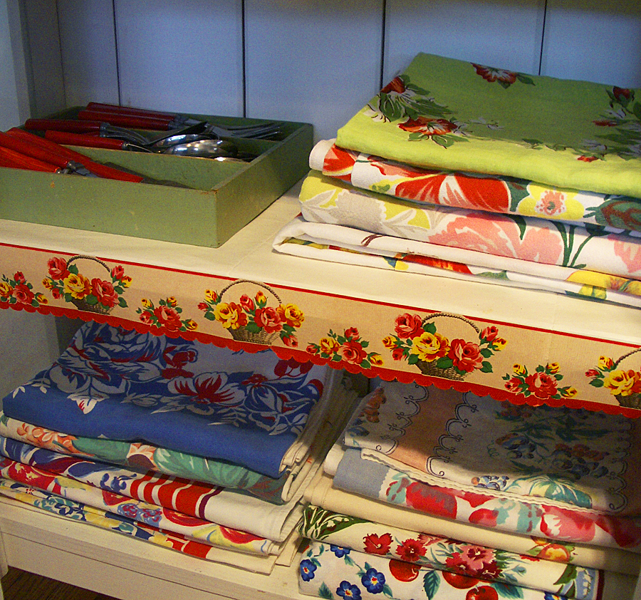 Etsy Vintage Team: Displaying Your Vintage Textiles