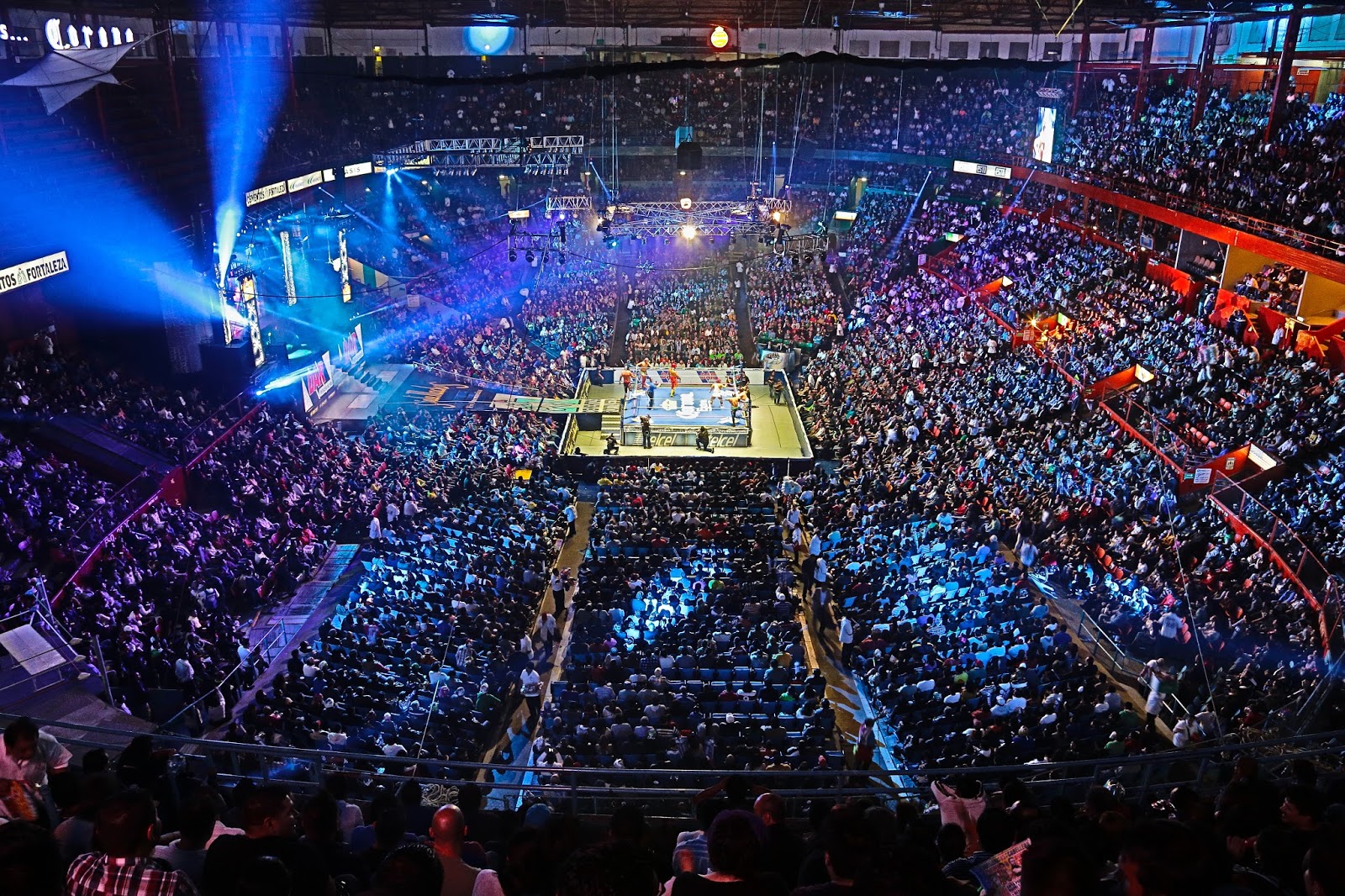 ESTRELLAS DEL RING.: LA TRADICIONAL ARENA MÉXICO, 62 AÑOS DE GLORIA…