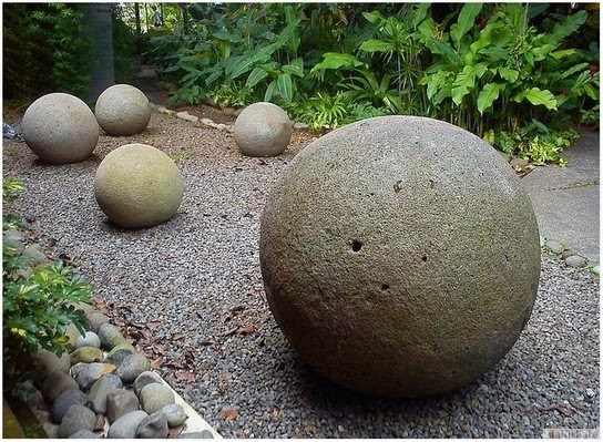 [5 GAMBAR] HEBOH!!! MISTERI BATU BULAT DI TEMUI AKHIRNYA TERJAWAB ...