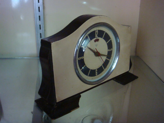 Asian Antiquues: Shanghai Mechanism Diamond Alarm Clock
