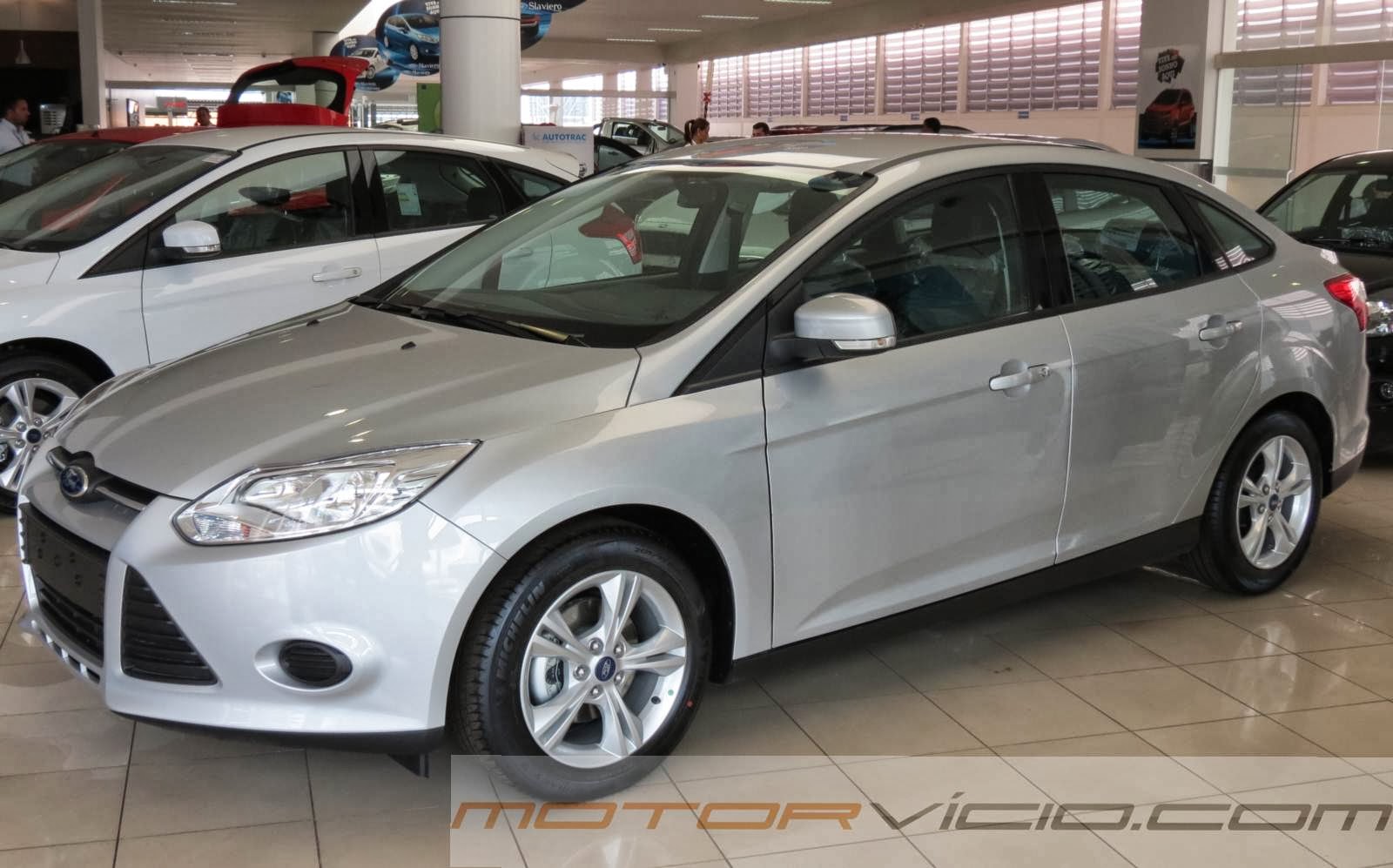 Novo Focus Sedã 2014 S 2.0 PowerShift - Preço R$ 69.990 | Motor Vício