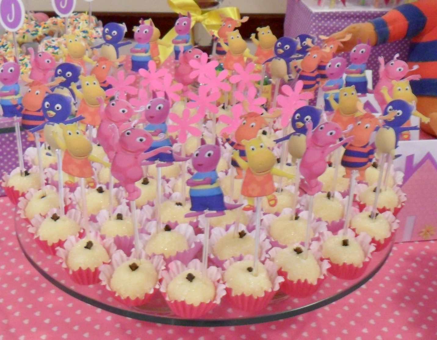 A Festa: Festa da Júlia - Tema Backyardigans