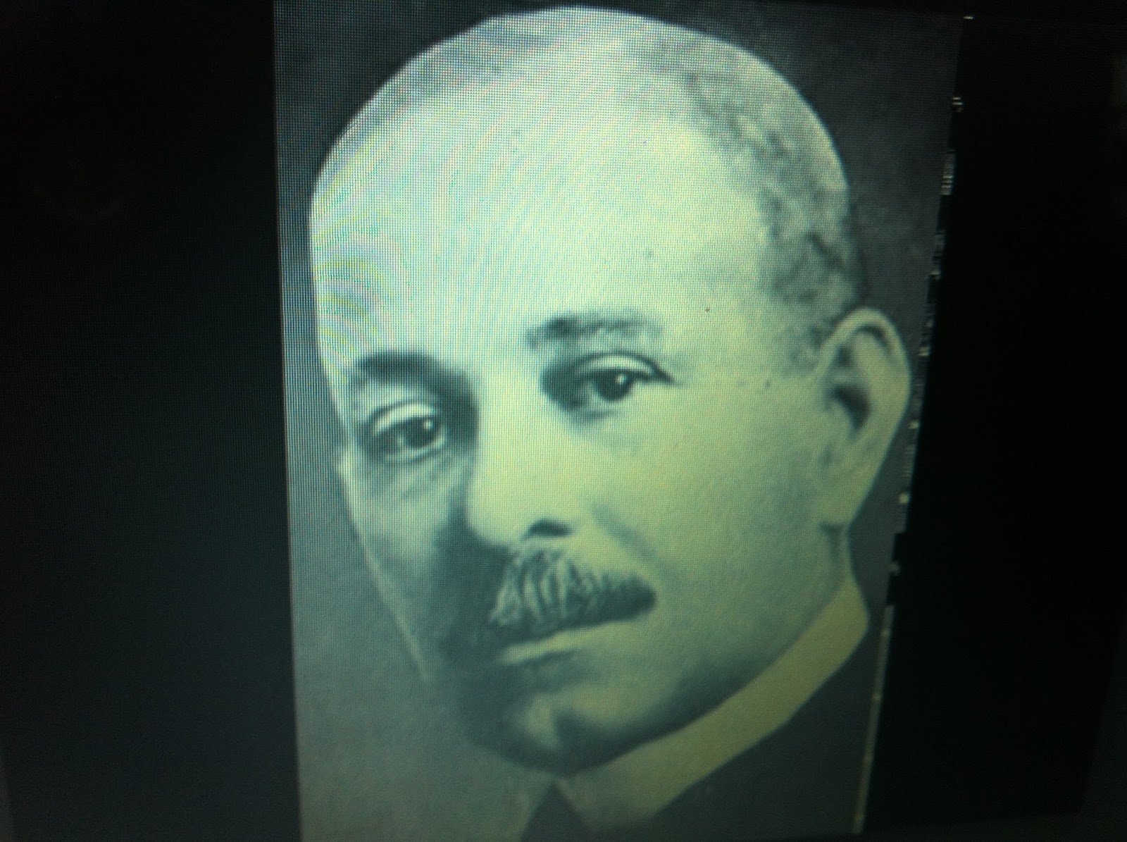 THE BLACK SOCIAL HISTORY:: BLACK SOCIAL HISTORY - AFRICAN AMERICAN " Dr ...