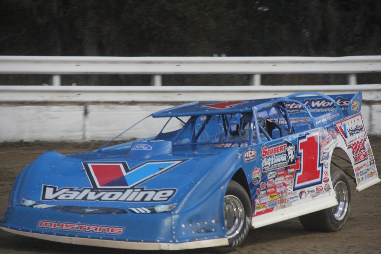 Deep Dixie Racing: Richards Crowned Champion in WoO