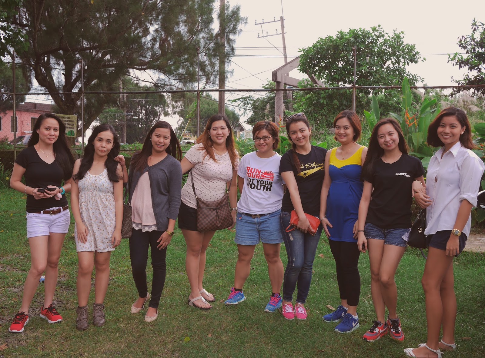 Tagaytay Fun Run with Friends from Fit Pilipinas - Violet Manila