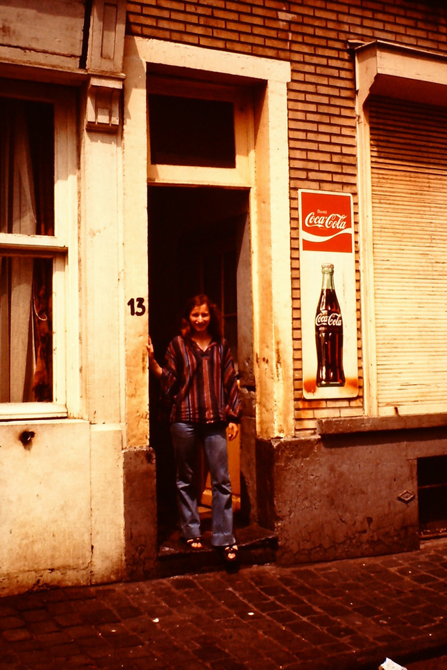 27 Incredible Color Photographs Documented Everyday Life of Brussels ... 27 Incredible Color Photographs Documented Everyday Life of Brussels ...