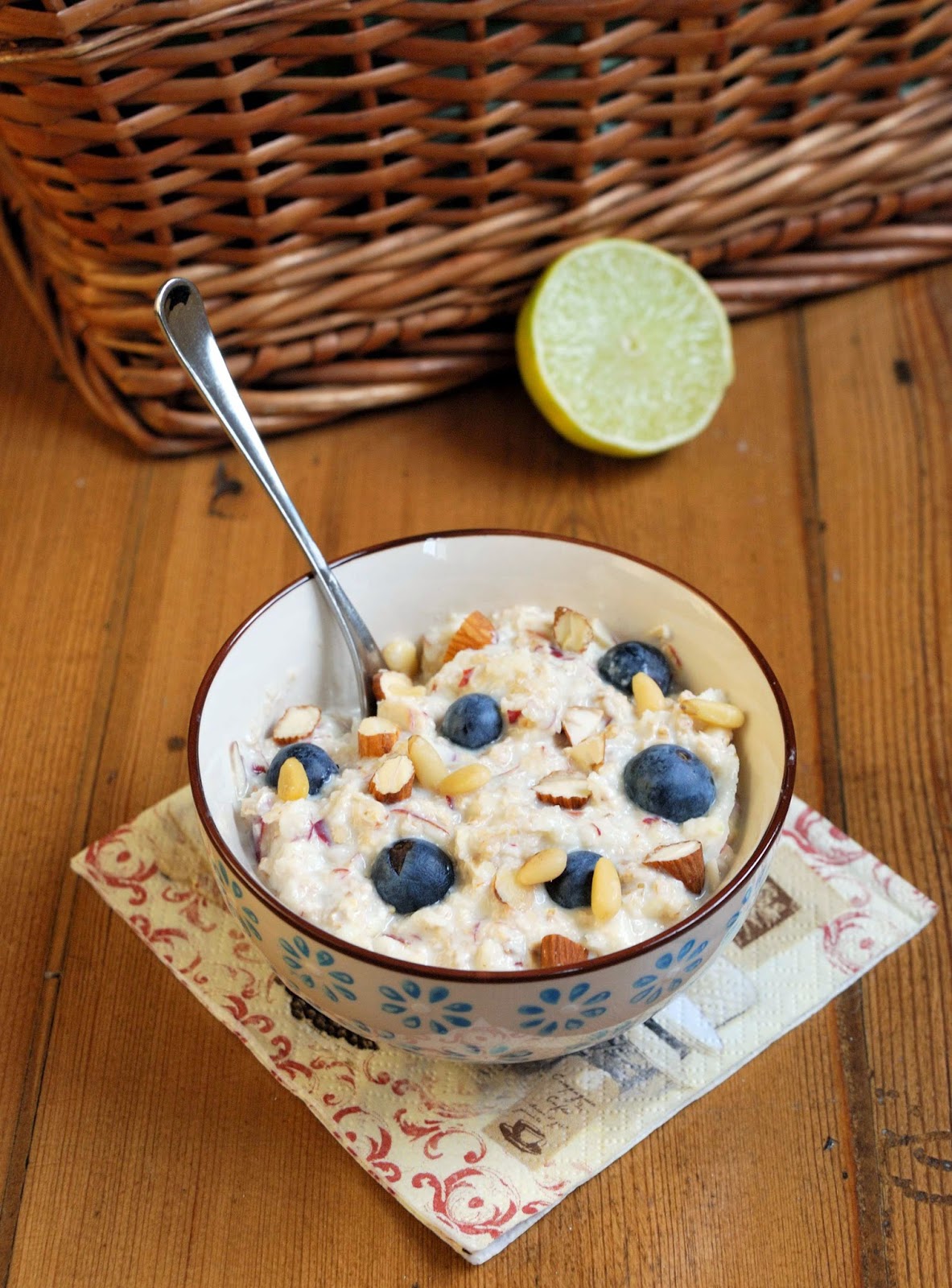 Pauline à la crème anglaise: My Super Swiss Breakfast: bircher muesli ...