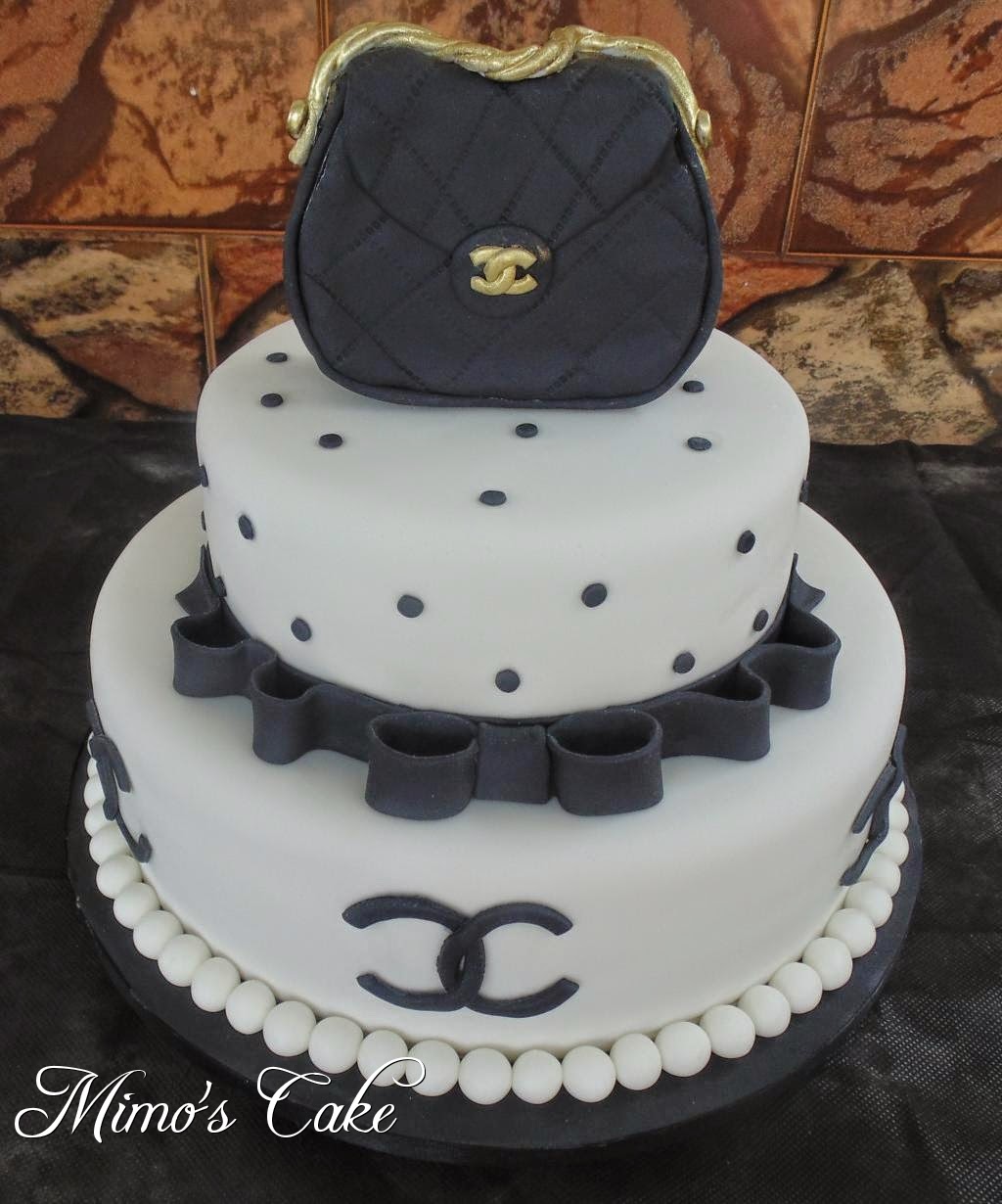 Bolo Chanel ~ Mimo's Cake