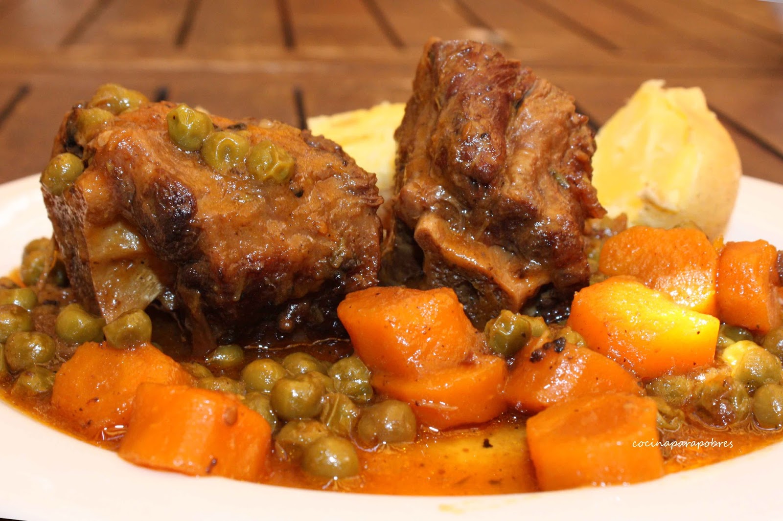 Rabo de toro guisado