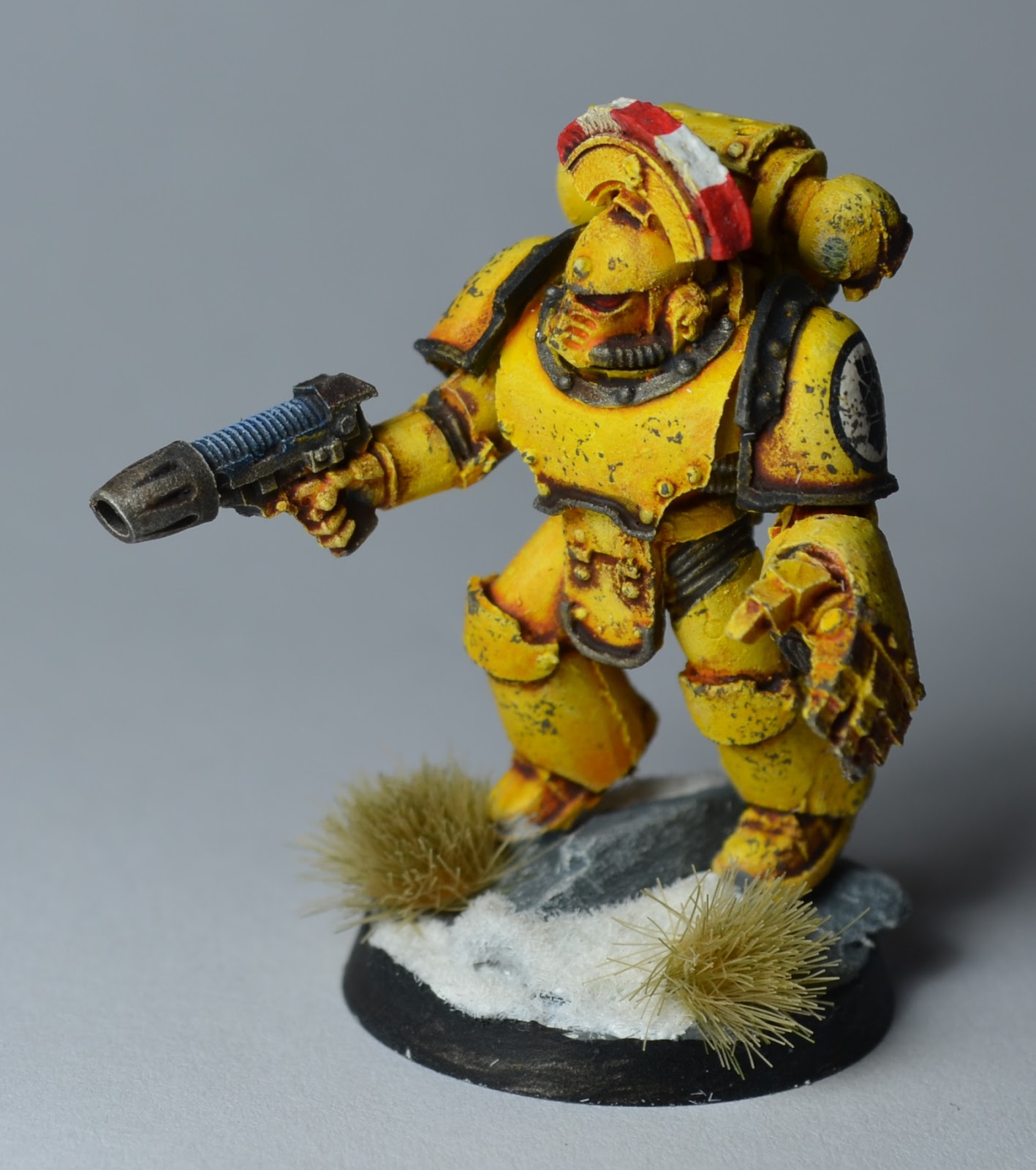 The Sons of Dorn: Mark IV Sergeant and Vox Astartes