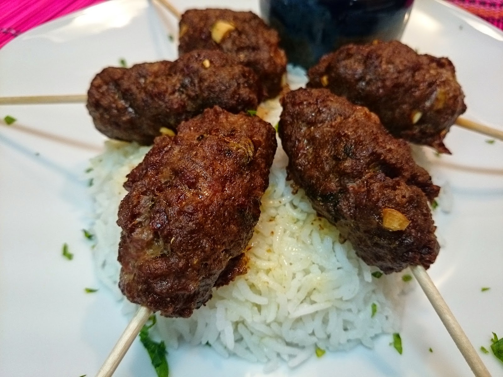 Mini koftas con salsa de soja y miel