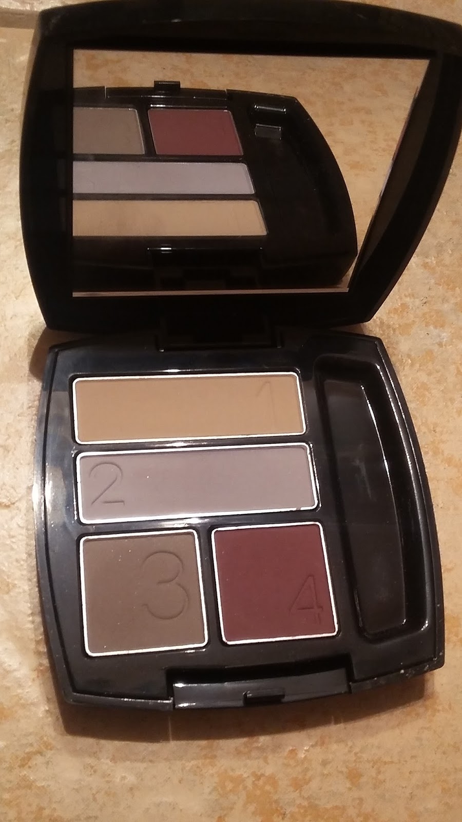 .. The creation of beauty is Art .. : Avon true colour palette matte