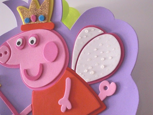 tasyi: Peppa Pig letrero en goma-eva