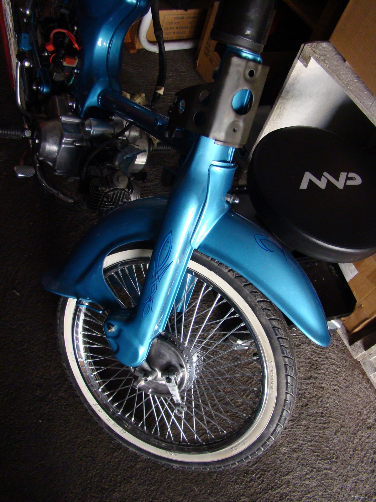 The World of JEK: Custom Honda C70 So Far.