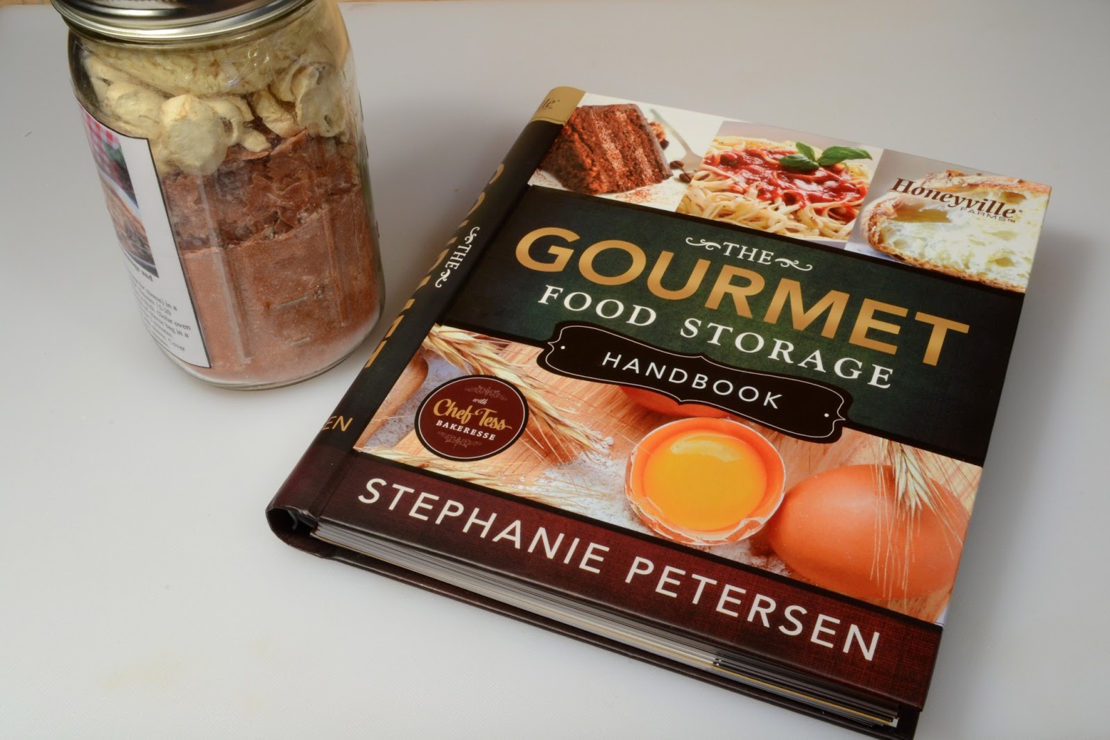 Chef Tess Bakeresse: The Cookbook Is ONLINE!