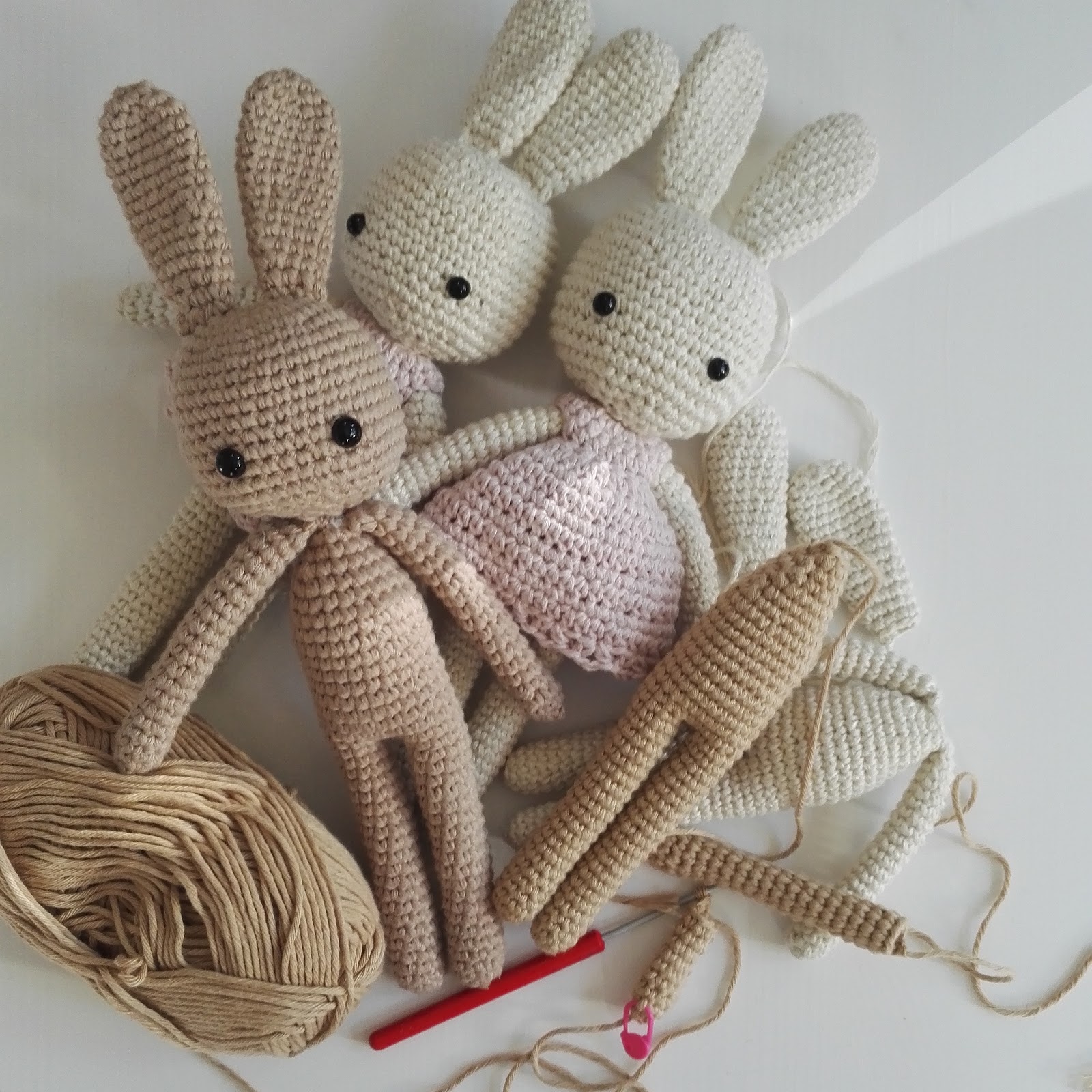 Tyyje Design: Pupua pupun perään