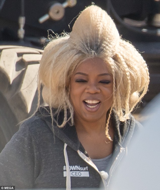 Latest Updates: Oprah Winfrey rocks huge blonde wig