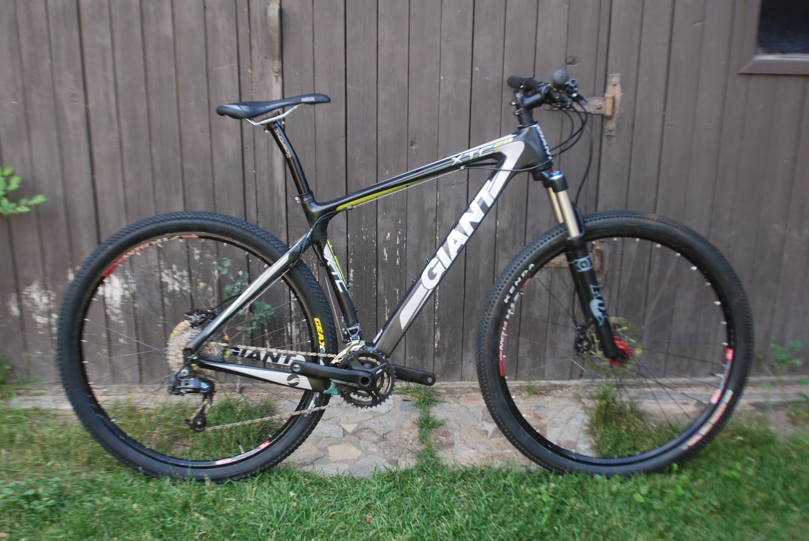 ANEX BICYCLES: Giant XtC Composite 29er 1