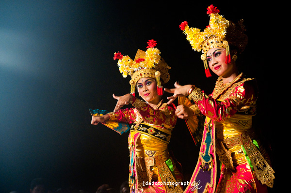 GERAK DASAR TARIAN - All About Story