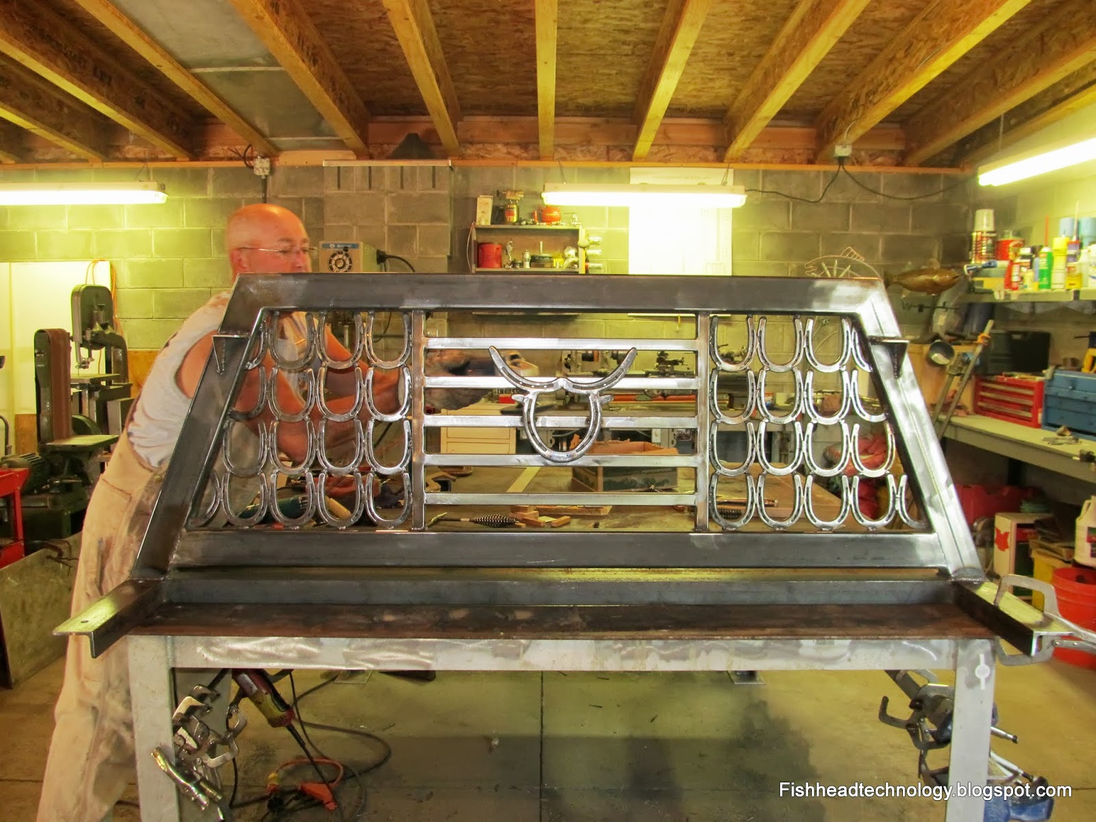 IMG_0718.JPG 1,600×1,200 pixels | Welding trucks, Headache rack trucks ...