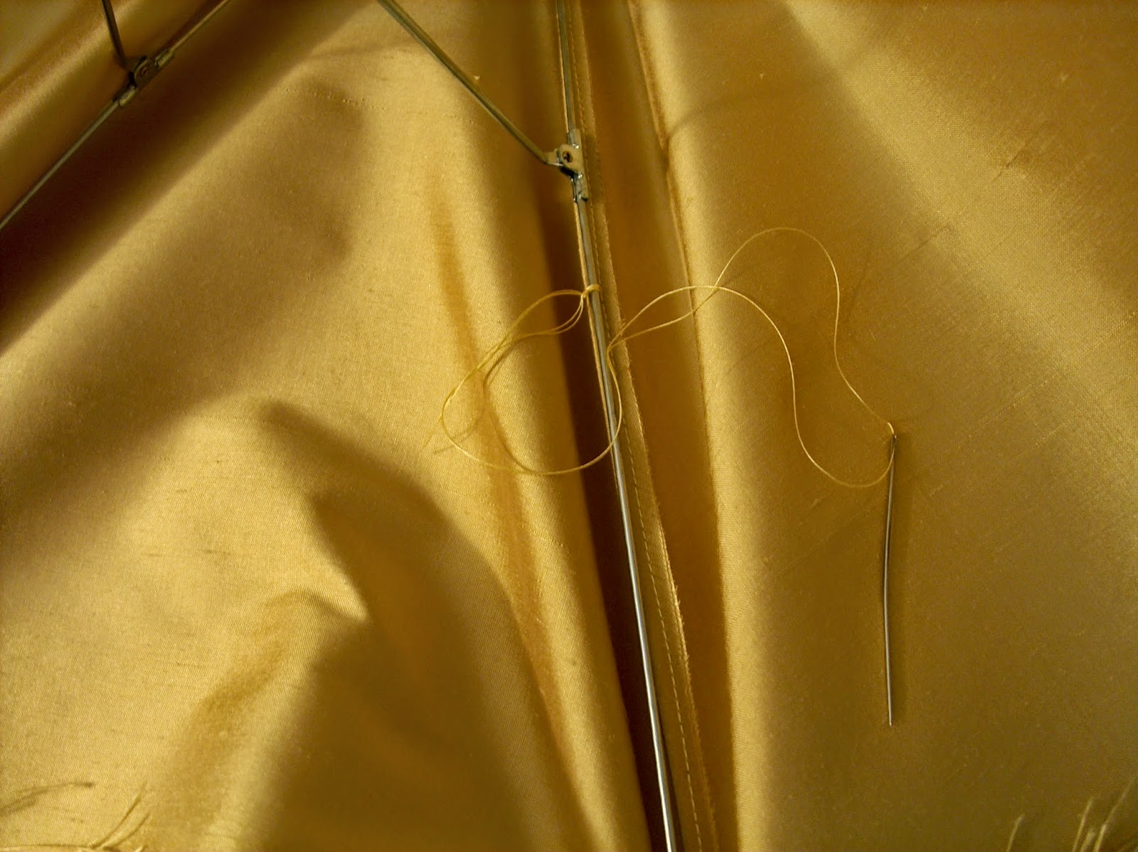 The Perfect Touch: The Historical Sew Fortnightly Challenge #17 - Yellow