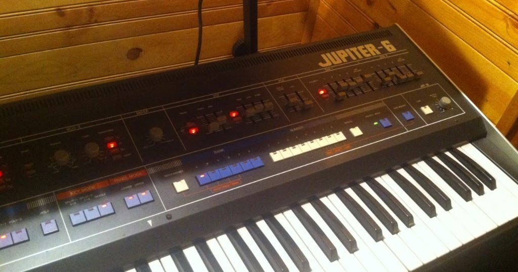 MATRIXSYNTH-B: Roland Jupiter 6 Synthesizer